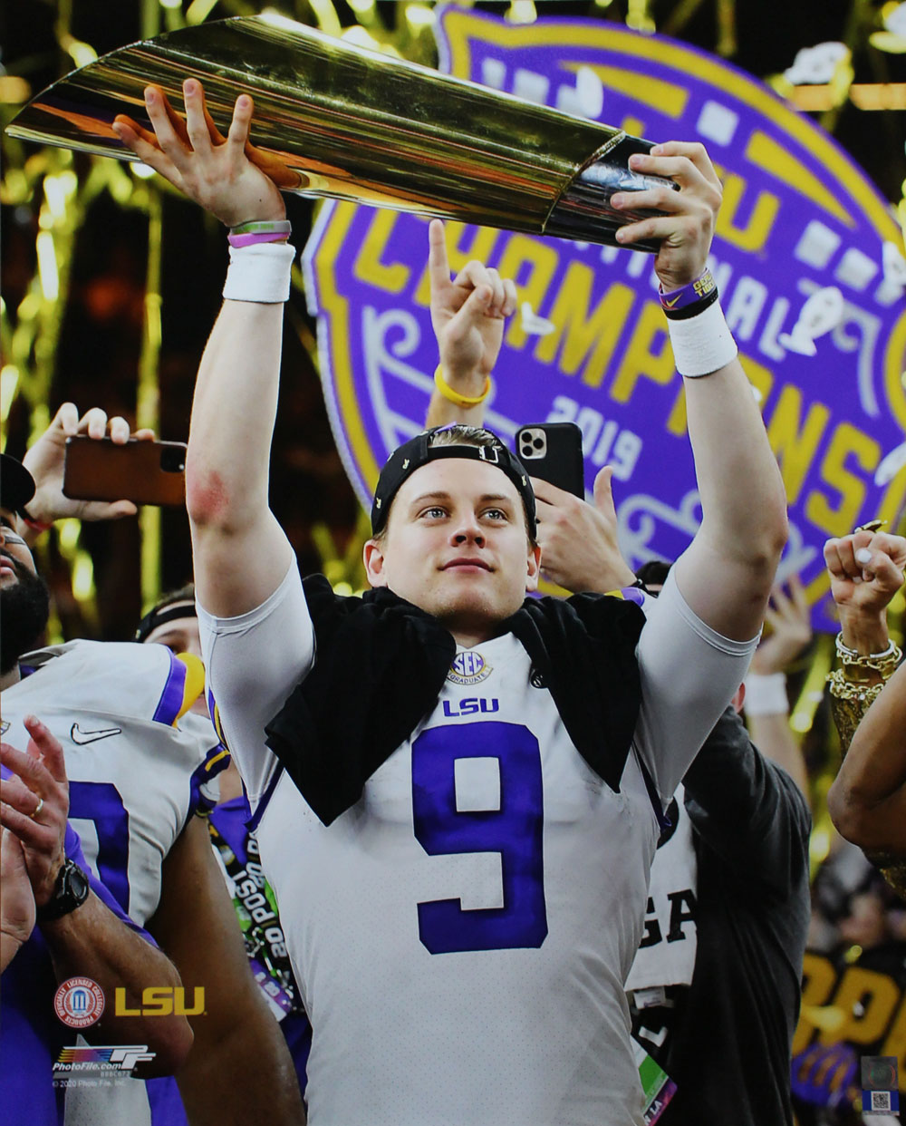 Joe Burrow Unsigned Lsu Tigers 16×20 Photo 26686 Denver Autographs